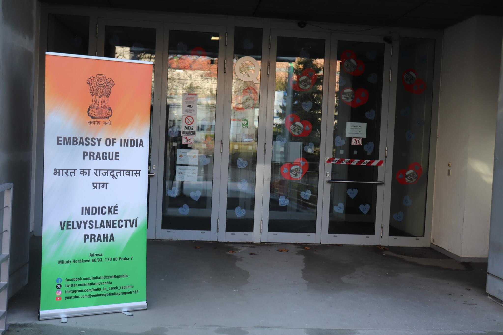 Embassy of India: Open House / Consular camp - Provozně ekonomická fakulta